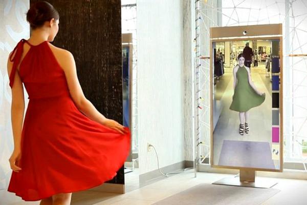 The World’s First Digital Mirror Will Change Shopping As You Know it ...