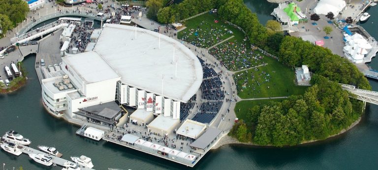 Toronto’s Iconic Molson Amphitheatre Will Be Renamed ‘Budweiser Stage ...